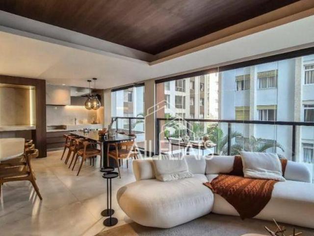 Apartamento com 3 quartos à venda, 133 m² no Jardins São Paulo/SP