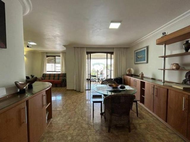 Apartamento com 3 Quartos à venda, 140 m² por R$ 749.000 Pitangueiras Guarujá/SP