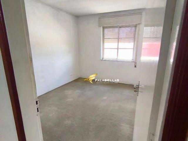 Apartamento com 3 quartos à venda, 154 m² por R$ 419.000