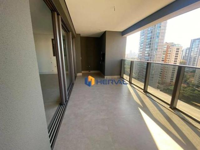Apartamento com 3 quartos à venda, 161 m² por R$ 2.050.000 Zona 03 Maringá/PR