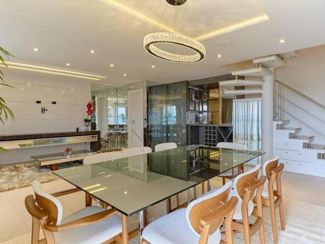 Apartamento com 3 quartos à venda,181 m2, ÁGUA VERDE, CURITIBA PR