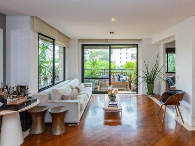 Apartamento com 3 quartos à venda, 205 m² por R 1.840.000 Vila Mariana São Paulo/SP