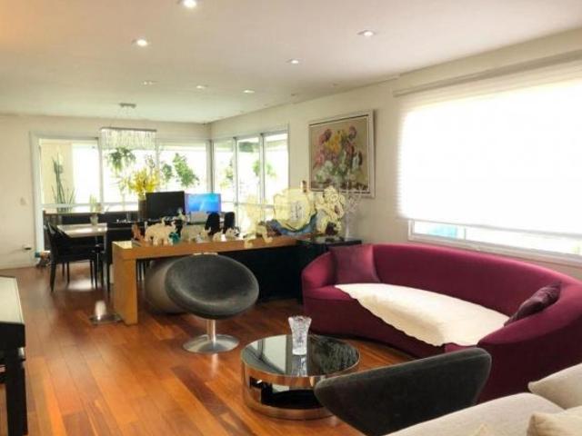 Apartamento com 3 Quartos à venda, 213m² Paraíso