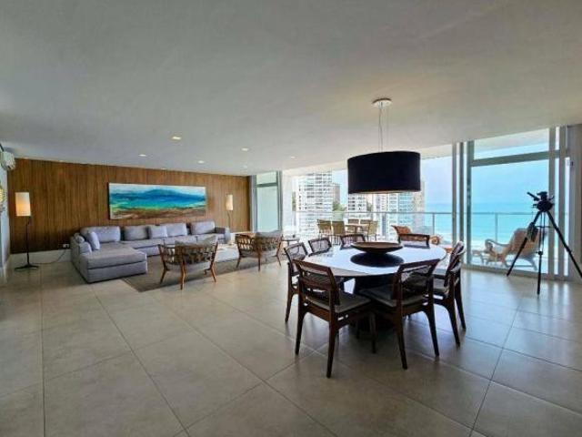 Apartamento com 3 Quartos à venda, 251 m² por R$ 3.500.000 Pitangueiras Guarujá/SP