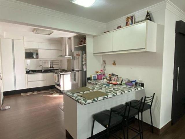 Apartamento com 3 Quartos à venda, 2 Vagas 108 m² por R$ 1.060.000 Vila August