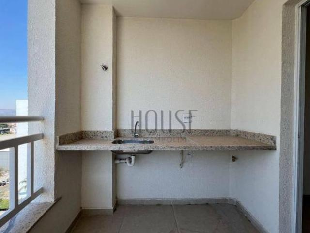 Apartamento com 3 dormitórios à venda, 67 m² por R$ 669.000,00 Condomínio Barão de Iguatemi Soro