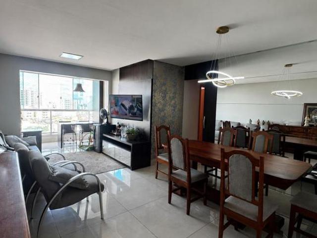 Apartamento com 3 dormitórios à venda, 90 m² por R$ 720.000,00 Santa Mônica Uberlândia/MG
