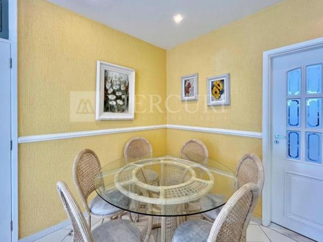 Apartamento com 3 quartos à venda, 98 m² por R$ 810.000 Jardim Astúrias Guarujá/SP