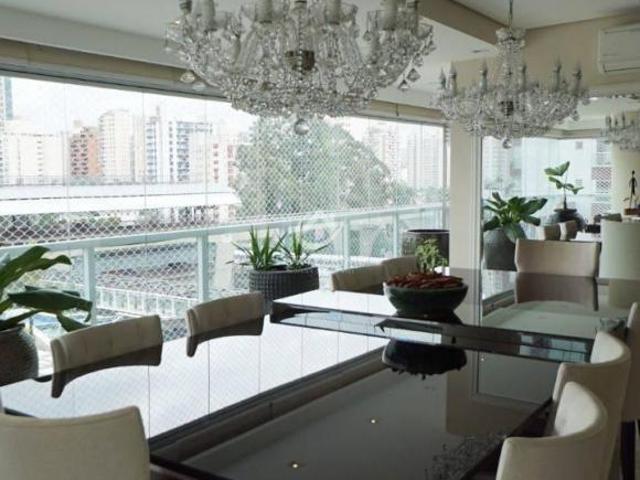 Apartamento com 3 quartos à Venda, Campo Belo São Paulo