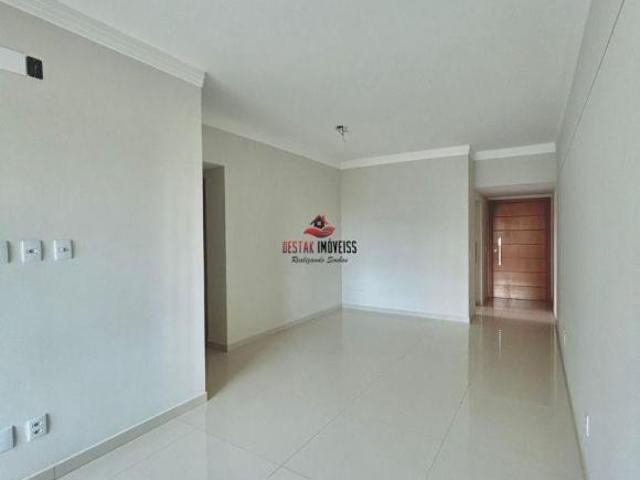 Apartamento com 3 quartos à venda, bairro Santa Mônica Uberlândia/MG