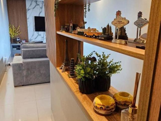 Apartamento com 3 quartos à venda, bairro Santa Mônica Uberlândia/MG