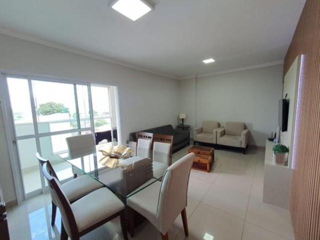 Apartamento com 3 quartos à venda, bairro Saraiva Uberlândia/MG