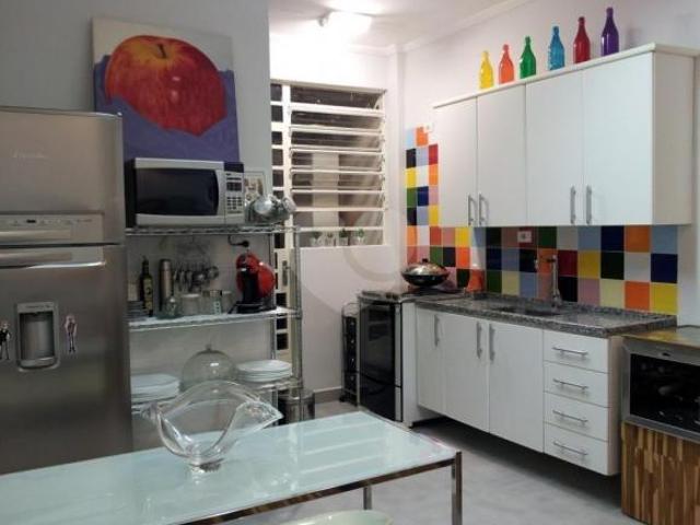 Apartamento com 3 quartos à venda em Consolação SP