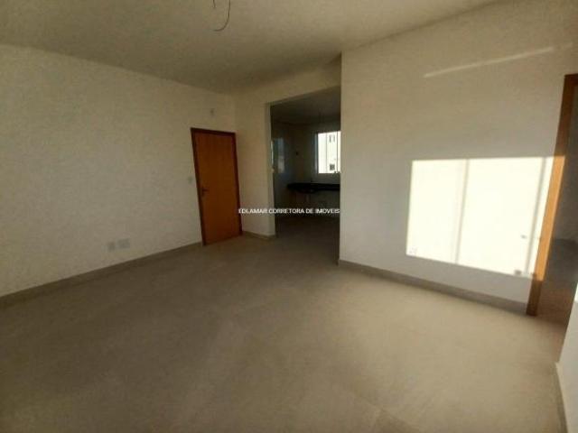 Apartamento com 3 quartos à venda em Contagem, no bairro Novo Riacho