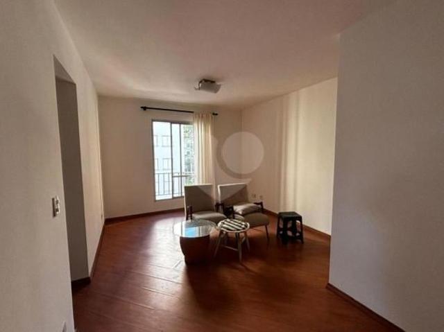 Apartamento com 3 quartos à venda em Caxingui SP