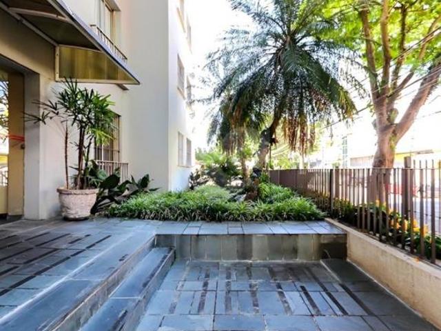 Apartamento com 3 quartos à venda em Caxingui SP