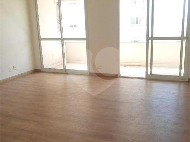 Apartamento com 3 quartos à venda em Cambuci SP