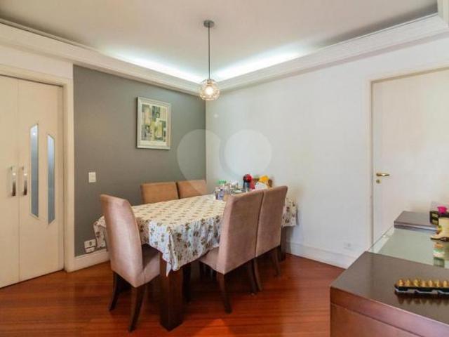 Apartamento com 3 quartos à venda em Cambuci SP