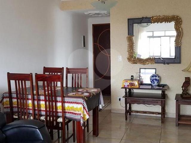 Apartamento com 3 quartos à venda em Cambuci SP