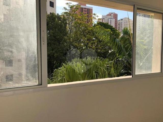 Apartamento com 3 quartos à venda em Cambuci SP