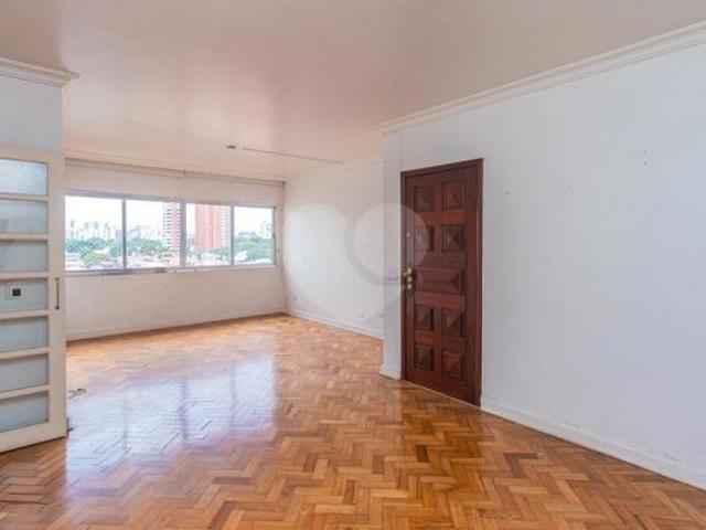 Apartamento com 3 quartos à venda em Campo belo SP