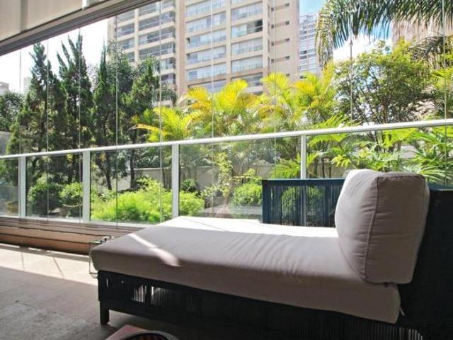 Apartamento com 3 quartos à venda em Campo belo SP
