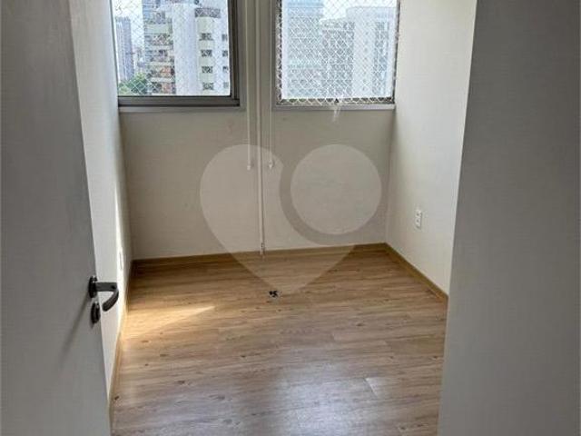 Apartamento com 3 quartos à venda em Campo belo SP
