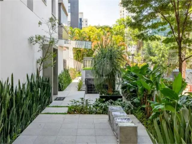 Apartamento com 3 quartos à venda em Campo Belo SP