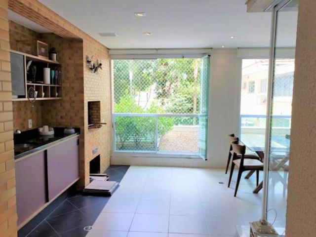 Apartamento com 3 quartos à venda em Campo Belo SP