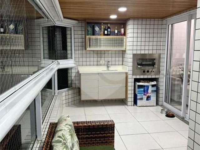 Apartamento com 3 quartos à venda em Canto Do Forte SP