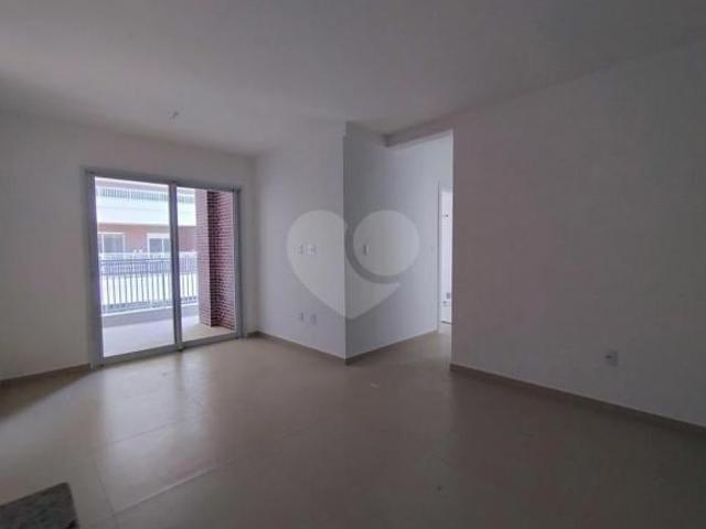 Apartamento com 3 quartos à venda em Canto do forte SP