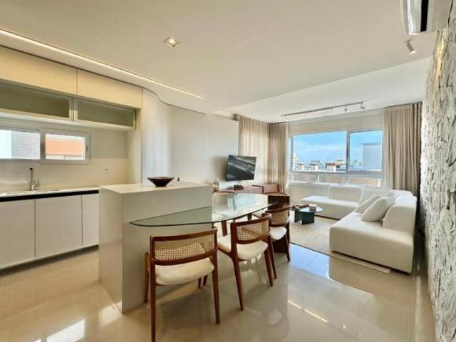 Apartamento com 3 quartos à venda em Capão Da Canoa, no bairro Zona Nova