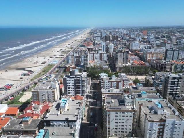 Apartamento com 3 quartos à venda em Capão Da Canoa, no bairro Zona Nova