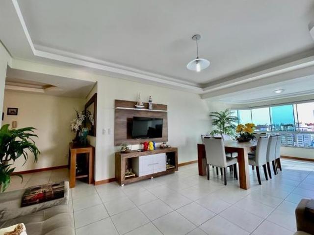 Apartamento com 3 quartos à venda em Capão Da Canoa, no bairro Zona Nova