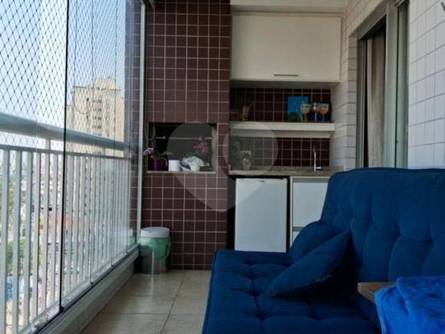 Apartamento com 3 quartos à venda em Carandiru SP