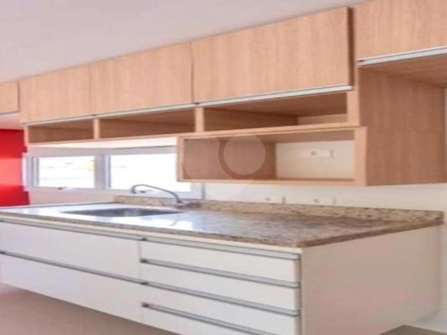 Apartamento com 3 quartos à venda em Centro SP