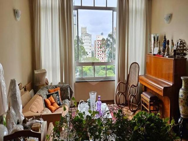 Apartamento com 3 quartos à venda em Cerqueira césar SP