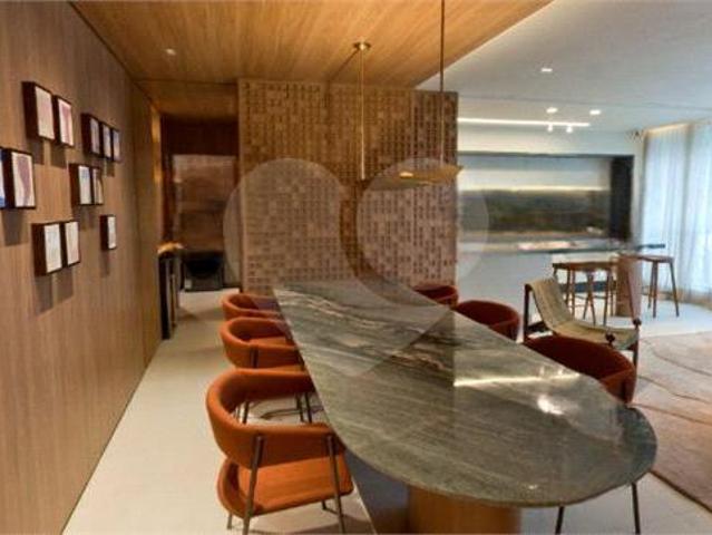 Apartamento com 3 quartos à venda em Cidade Monções SP