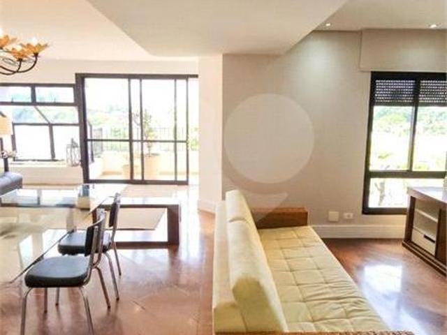 Apartamento com 3 quartos à venda em Cidade monções SP