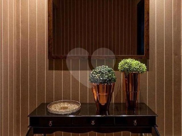 Apartamento com 3 quartos à venda em Cidade monções SP
