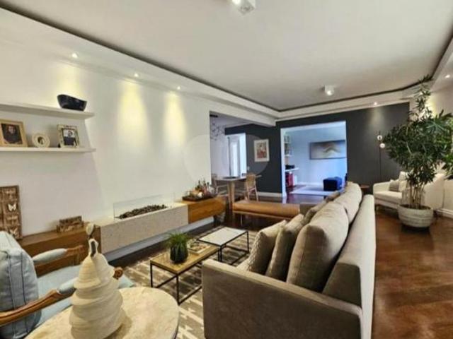 Apartamento com 3 quartos à venda em Cidade monções SP