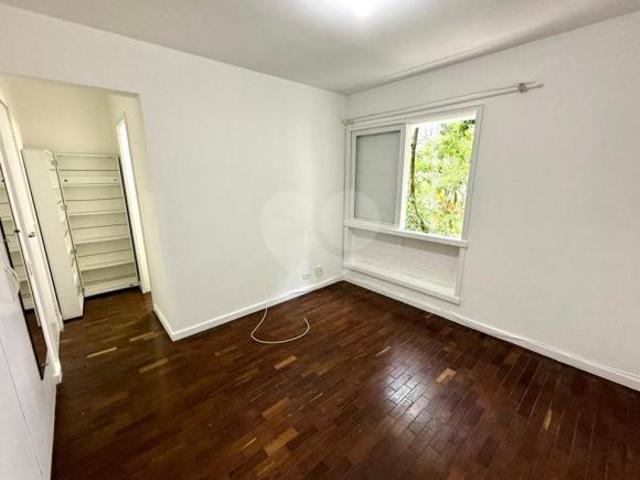 Apartamento com 3 quartos à venda em Cidade monções SP