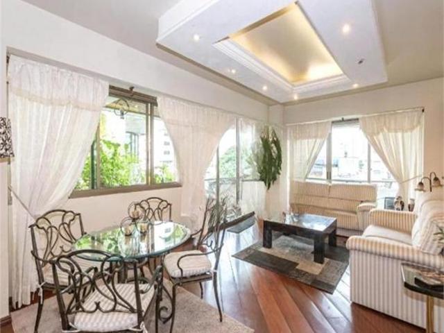 Apartamento com 3 quartos à venda em Aclimação SP