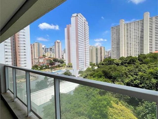 Apartamento com 3 quartos à venda em Aclimação SP