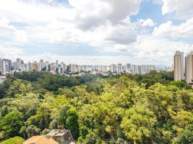 Apartamento com 3 quartos à venda em Aclimação SP
