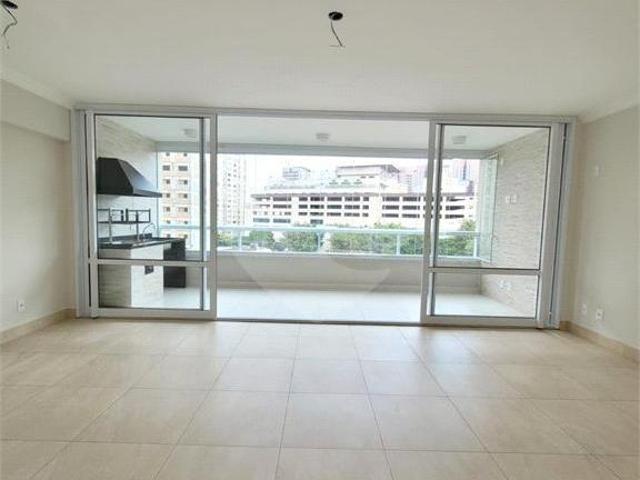 Apartamento com 3 quartos à venda em Água Branca SP