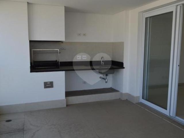 Apartamento com 3 quartos à venda em Água branca SP