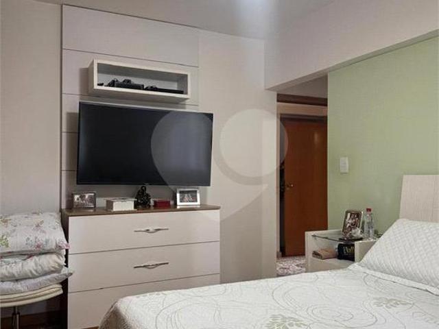 Apartamento com 3 quartos à venda em Alto de pinheiros SP