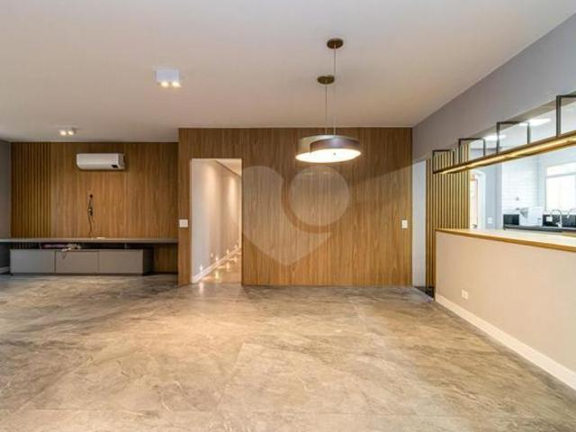 Apartamento com 3 quartos à venda em Alto de pinheiros SP