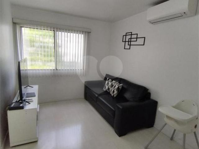 Apartamento com 3 quartos à venda em Alto de pinheiros SP